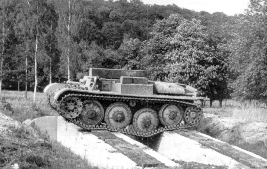 Tank Archives: Czechoslovakian Dead End
