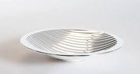 LA MIRADA ACTUAL: Alex Brogden ganador del trofeo del LOEWE Craft Prize