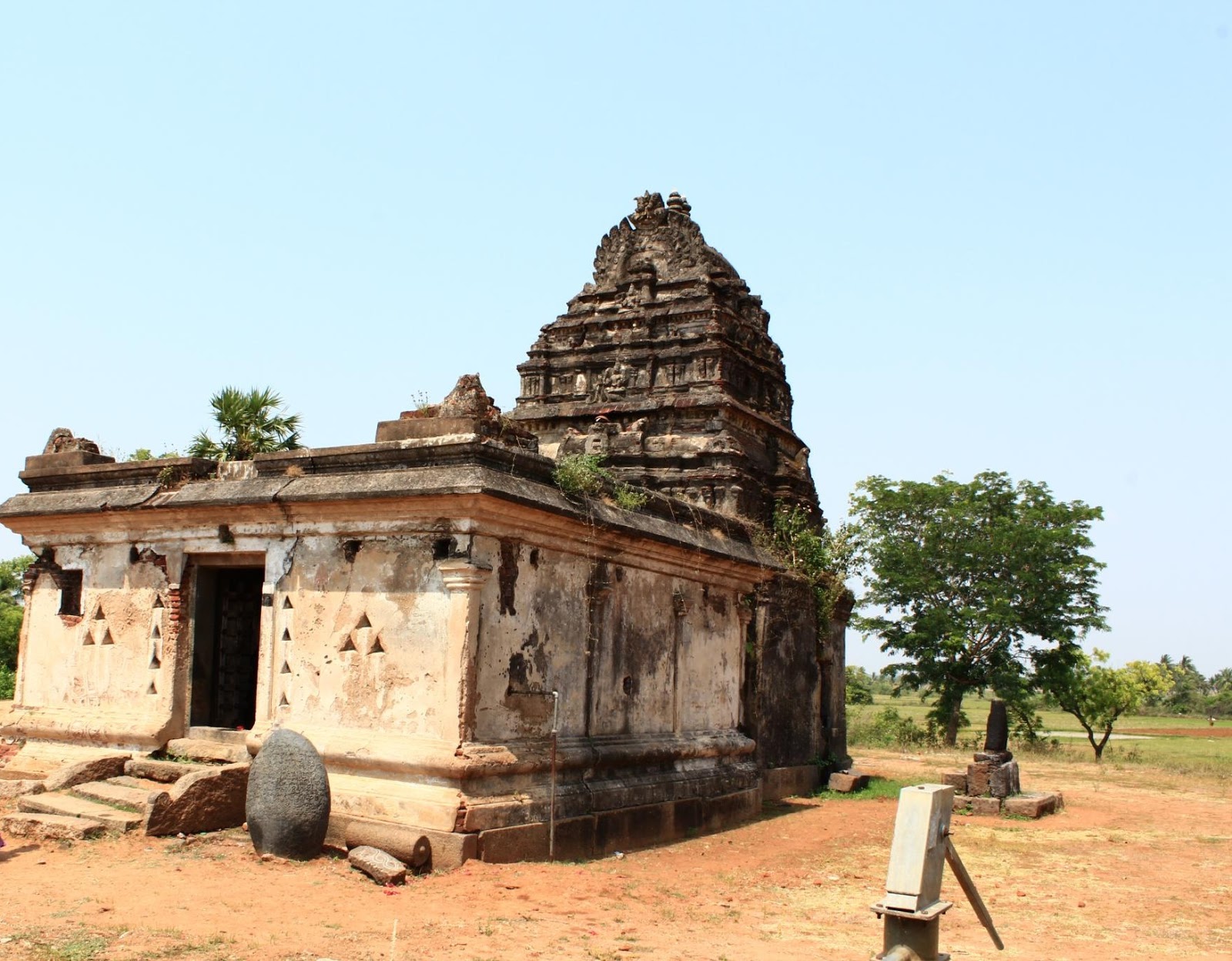 Tamilnadu Tourism: Vedal Shiva Temple, Cheyyur, Kanchipuram