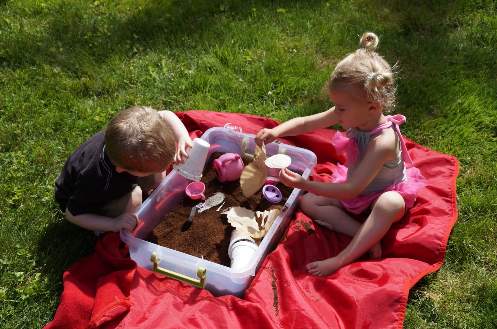 Little Happies: Art & Sensory Mini Summer Camp Part 1