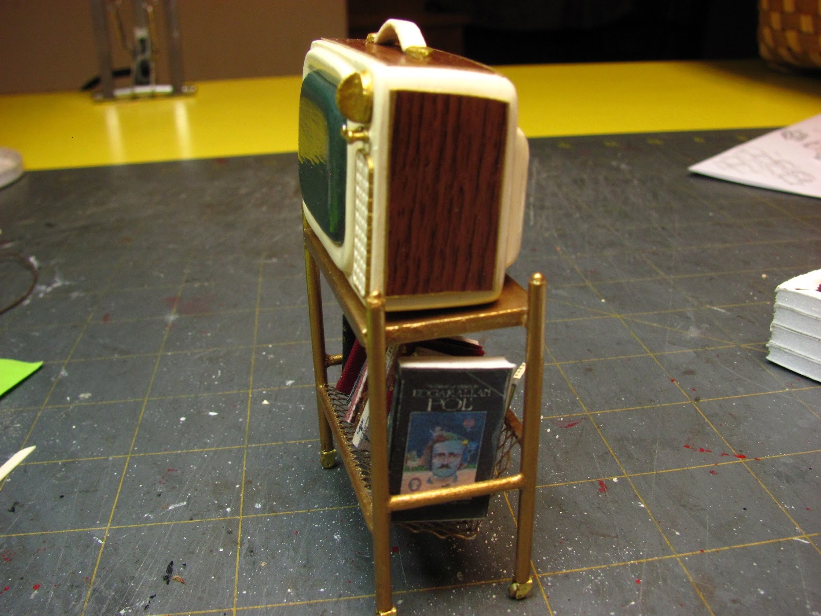Dollhouse Miniature Furniture - Tutorials | 1 inch minis: 1 INCH SCALE ...