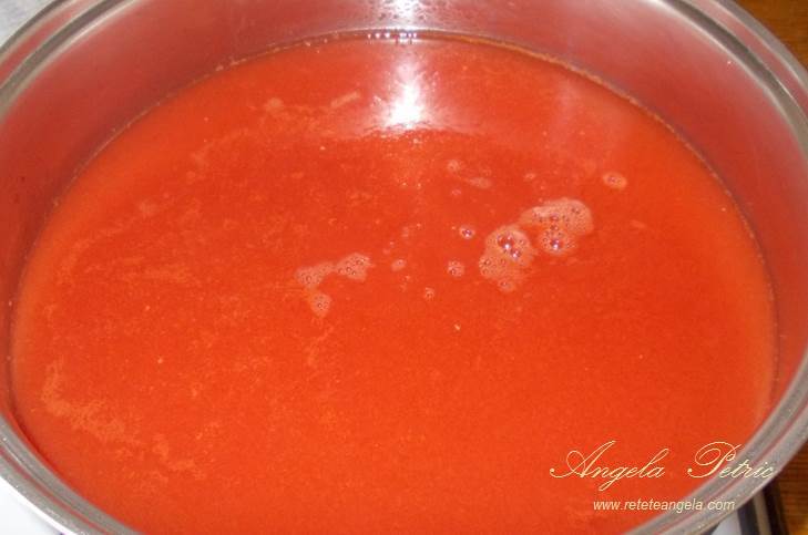 Bulion-suc de rosii fara conservant ~ Retete culinare simple si gustoase