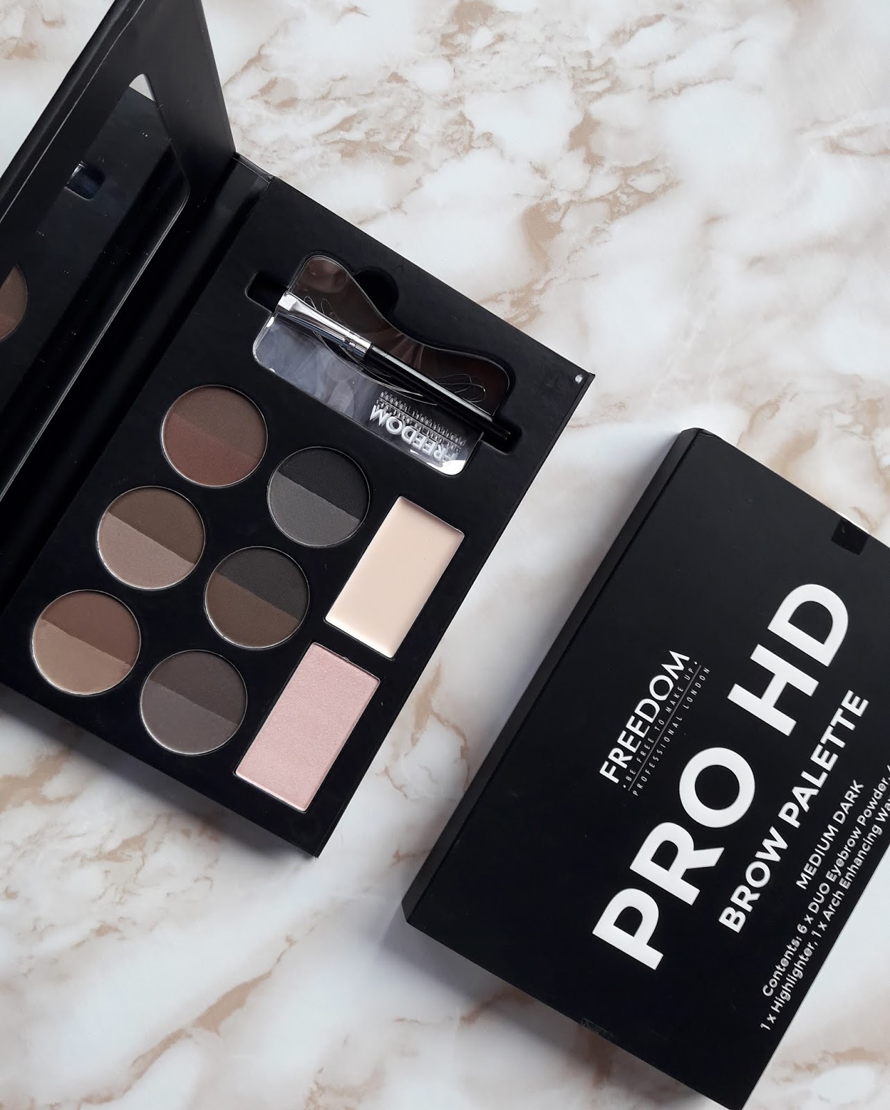 Freedom PRO HD Brow palette - Beauty With En