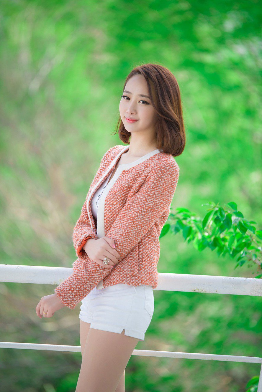 FinlandCar.com: Shin Hae Ri Candy Sweet Korean