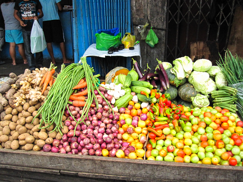 Uber Random: A Morning at the Bankerohan Public Market in Davao City