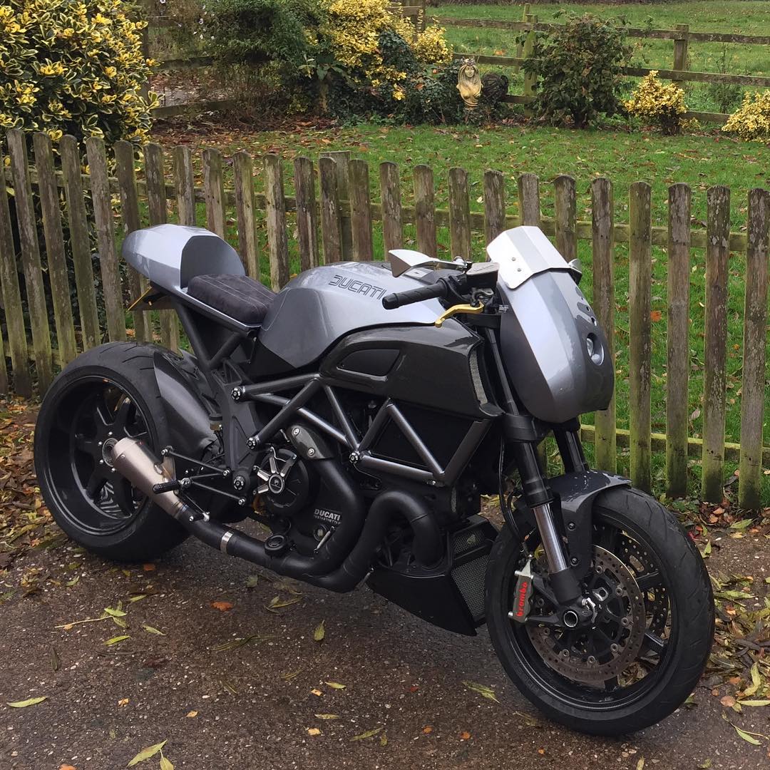 Diavel custom - RocketGarage - Cafe Racer Magazine
