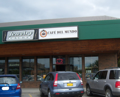 Pure Coffee Blog: CC: Cafe Del Mundo