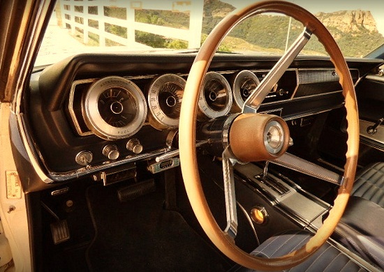 MUSCLE CAR COLLECTION : 1966 Dodge Charger R/T Hemi Sports Coupe