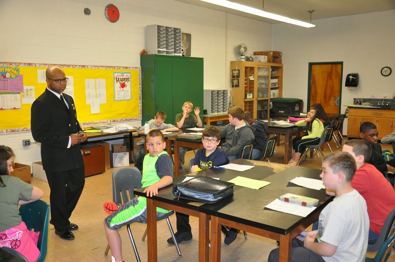 Talking Taylor Schools: SIXTH GRADE ACADEMY: Careers come together in ...