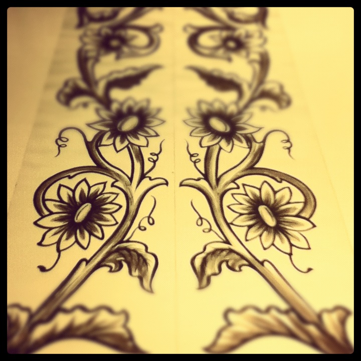 Through The Round Window: Victorian Stained Glass - Hand-Painted Floral ...