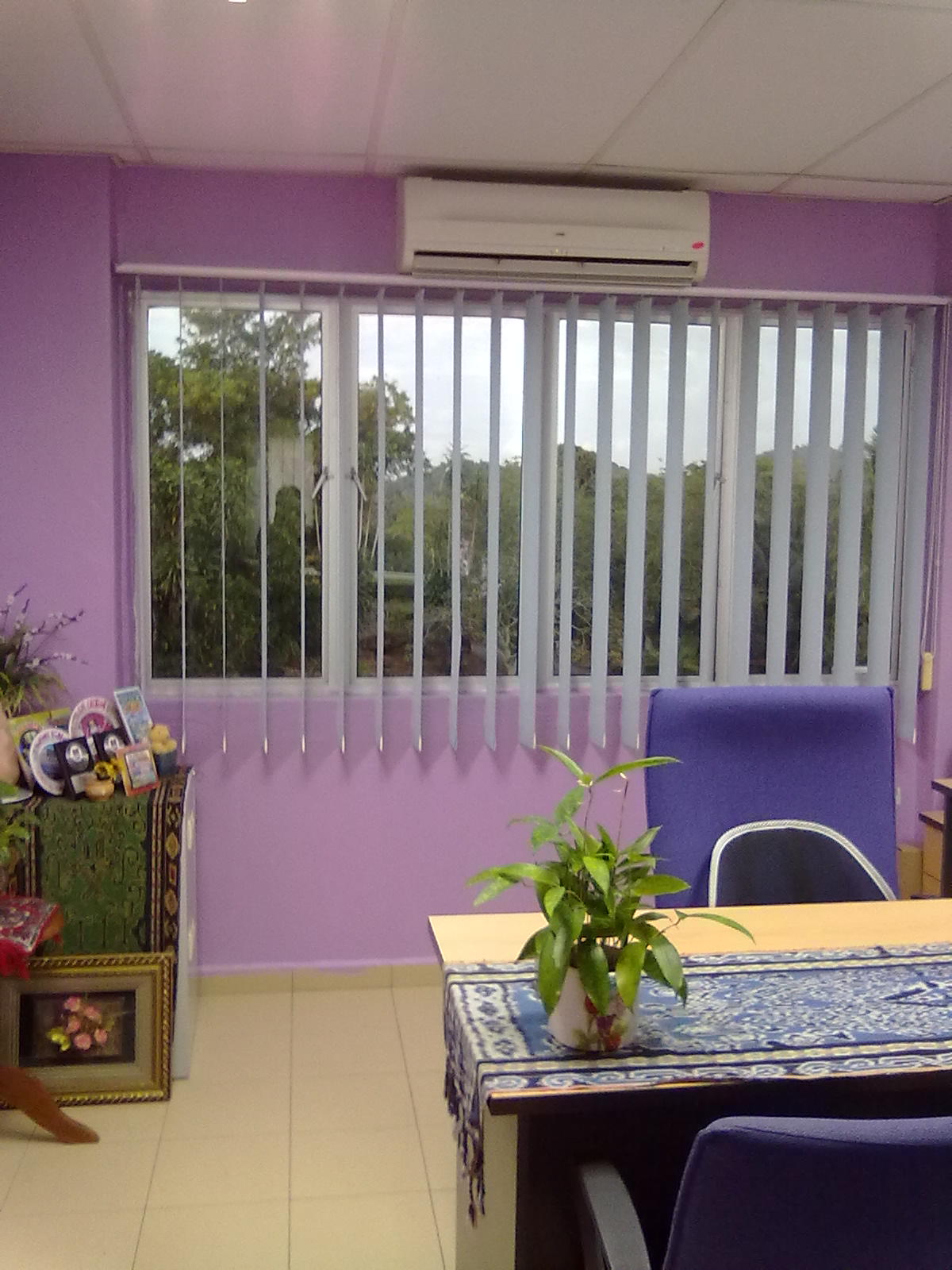 QASIH MAMA: DEKO BILIK PEJABAT