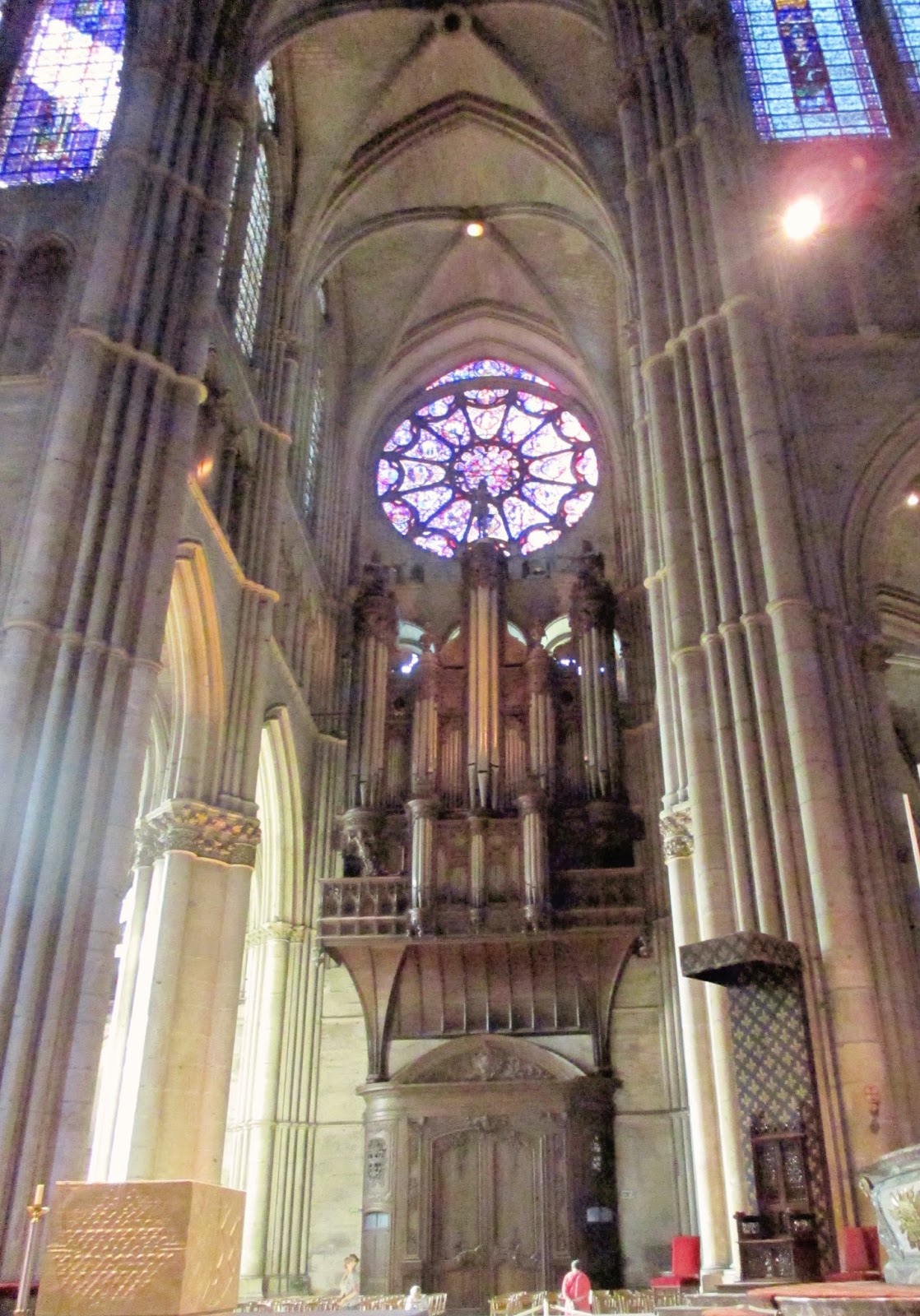 Elaine Travels: Reims Cathedral Interior