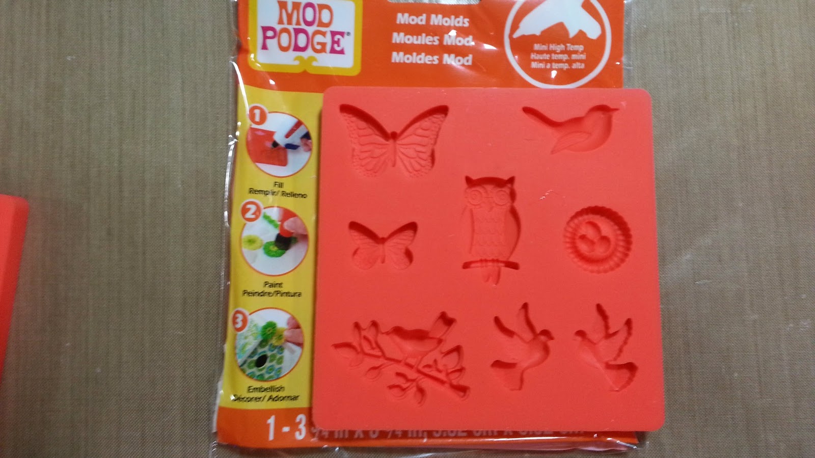 Crystal's Creative Spot: Mod Podge Mod Melts and Molds Review