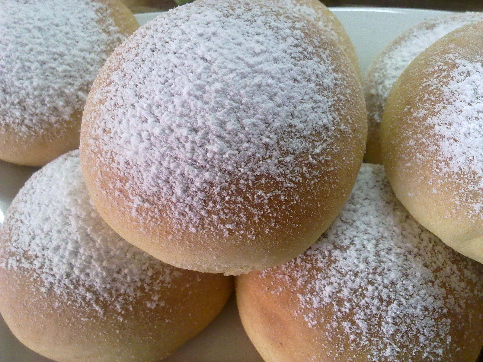 .: BOLLOS ESPONJOSOS