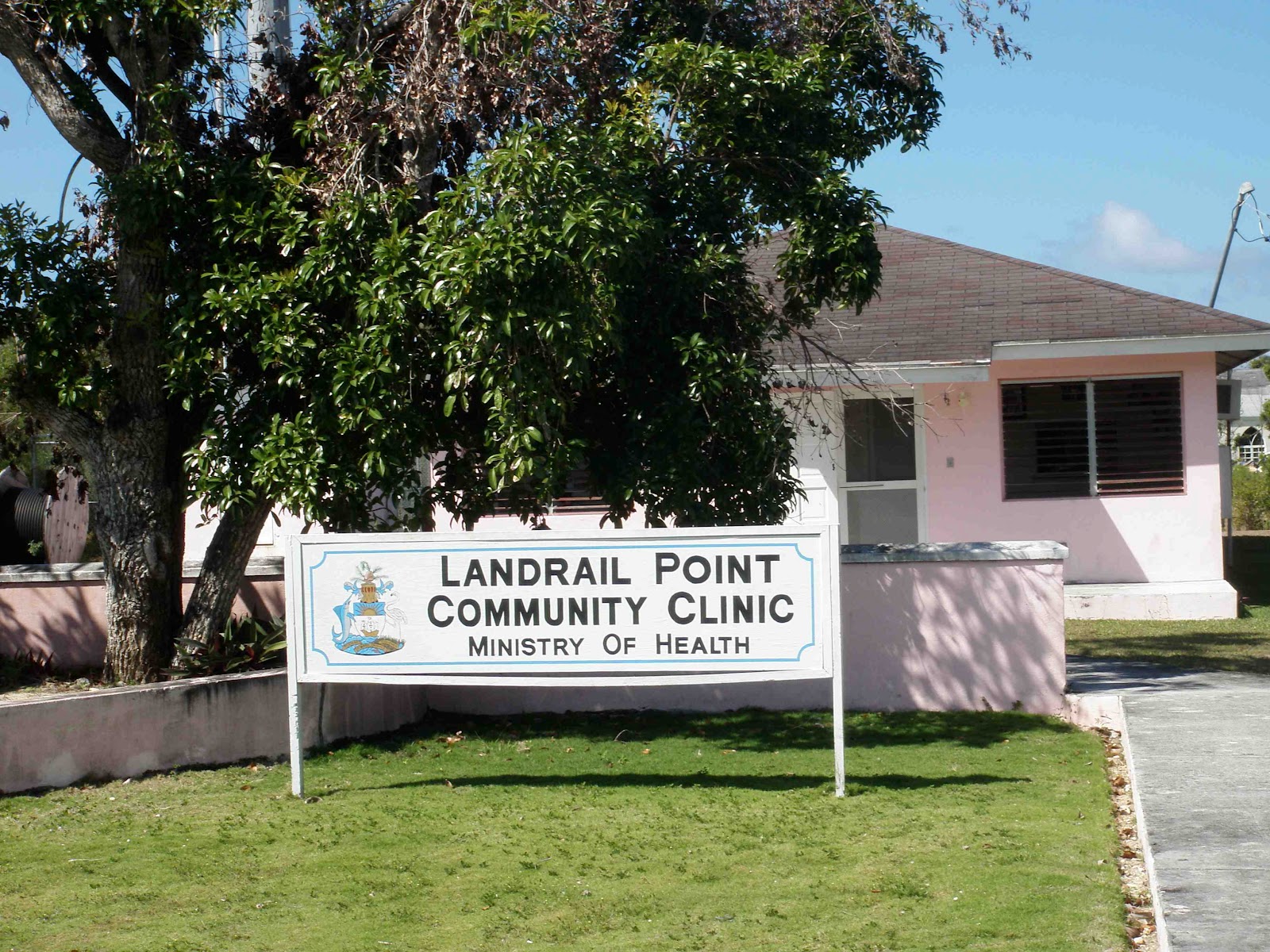 Sailing the Tanqueray: Out Island Adventures