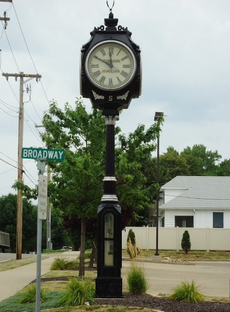 A Timeless Piece of History - Old Street Clocks - Knick of Time