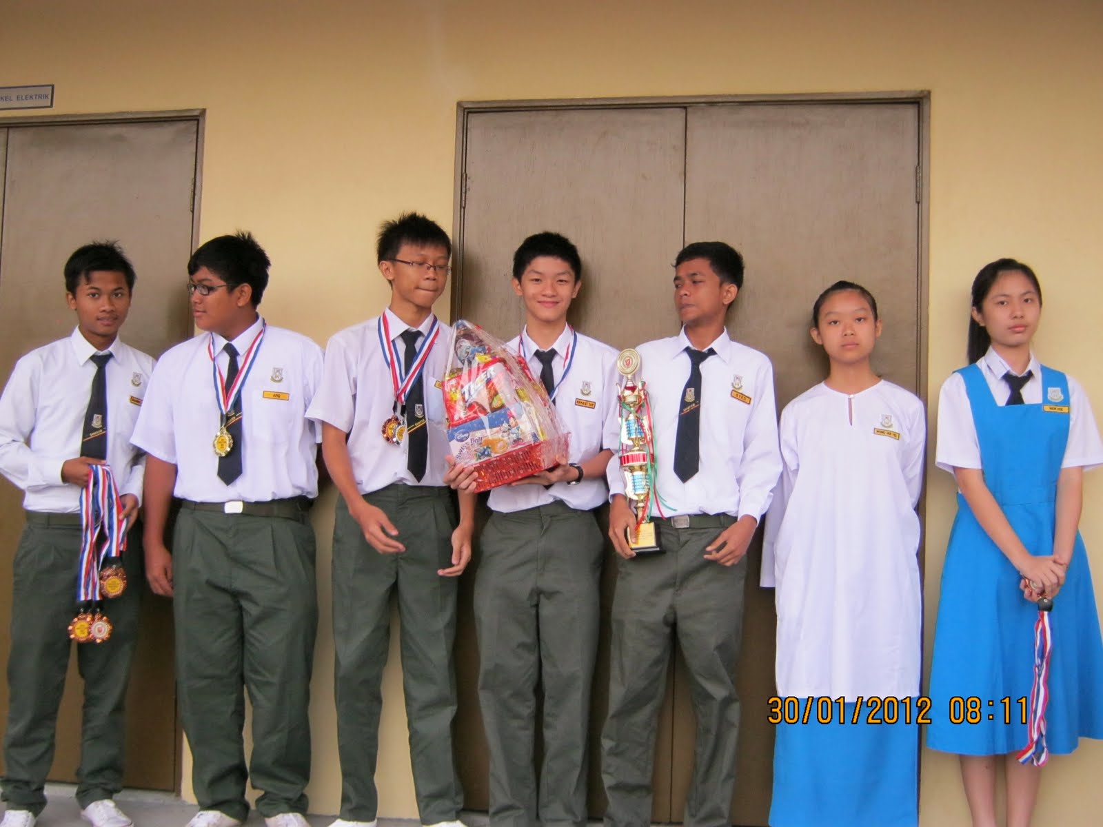 SMK KUALA KUBU BHARU (SM3KB) BESTARI PERDANA: Minggu ke 5 Jan-Februari 2012