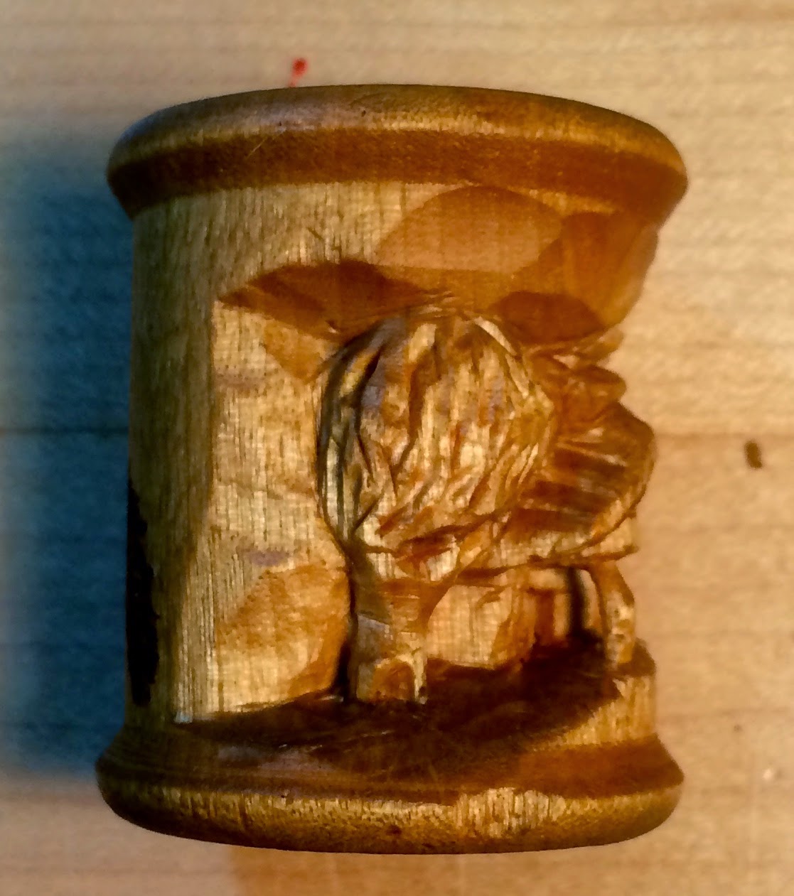 Whittle Bits: Carving Wooden Thread Spools