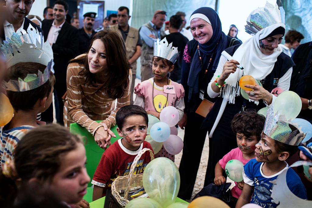 radical royalist: Crown Princess Mary of Denmark visited Syrian refugee ...