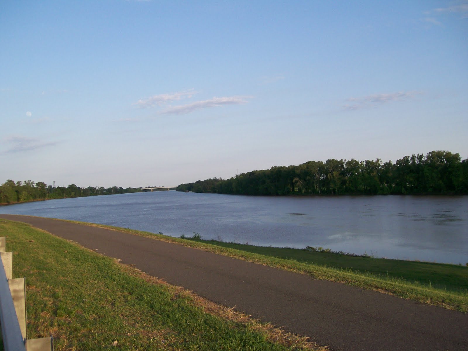 Rockhounding Around: 5 -15-2011 Red River