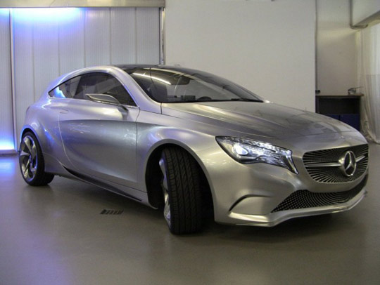 Macbeth: MERCEDES BENZ CONCEPT A-CLASS: CLOSER LOOK
