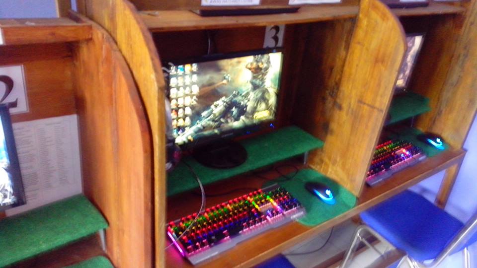 warnetgea di kutai barat full mechanical keyboard dan mouse macro ...