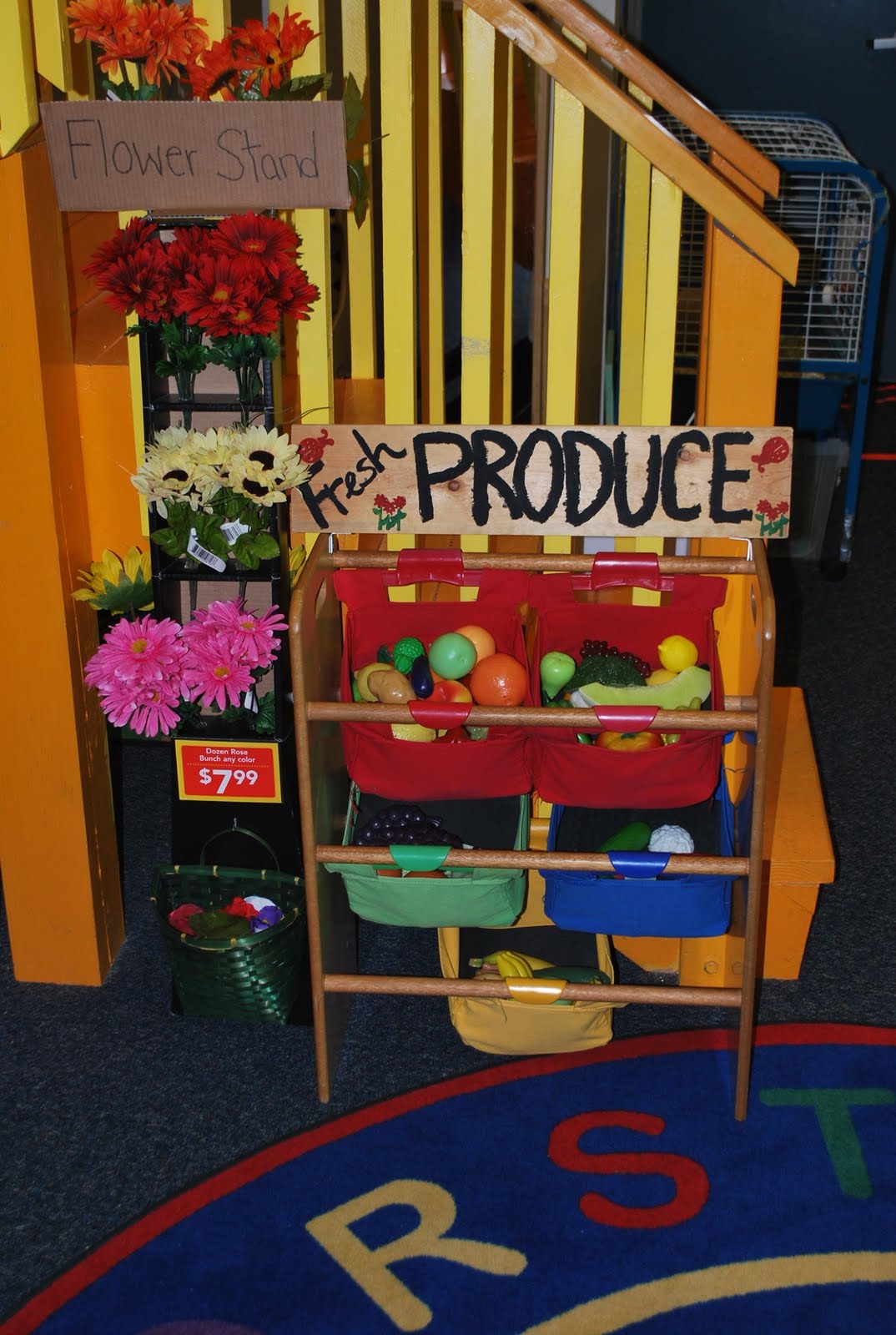 Familylicious Preschool Projects: Market- Imaginary Play