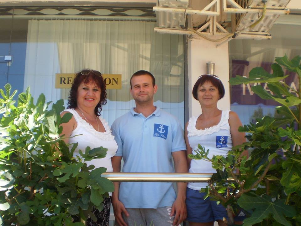 НАШЕТО ОТНОШЕНИЕ КЪМ ГОСТИТЕ НА STYLE PLACE | На море в къща за гости ...