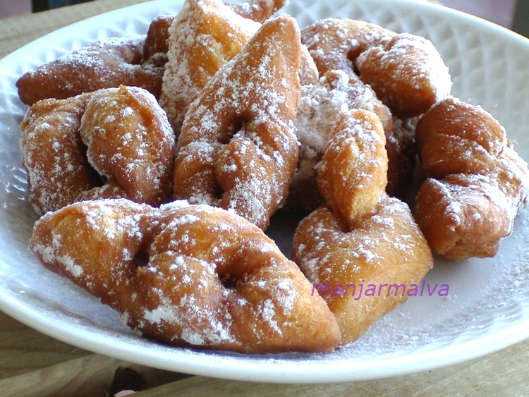 Manjar Malva: CALZONES ROTOS