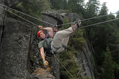 Earthworks Climbing School: Tyrolean Traverse