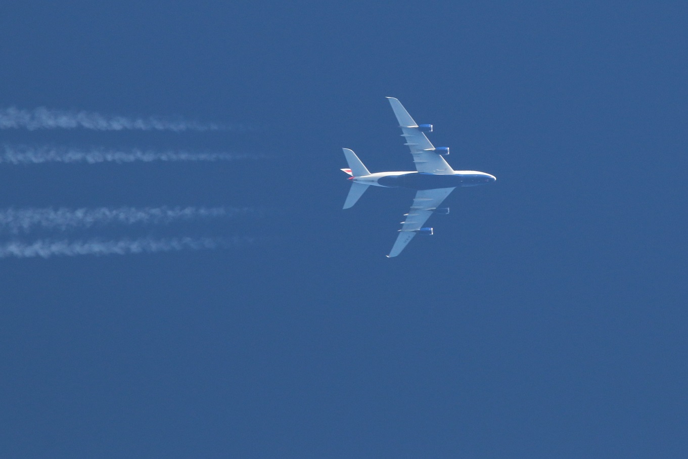 Michigan Exposures: Long Distance Plane Watching