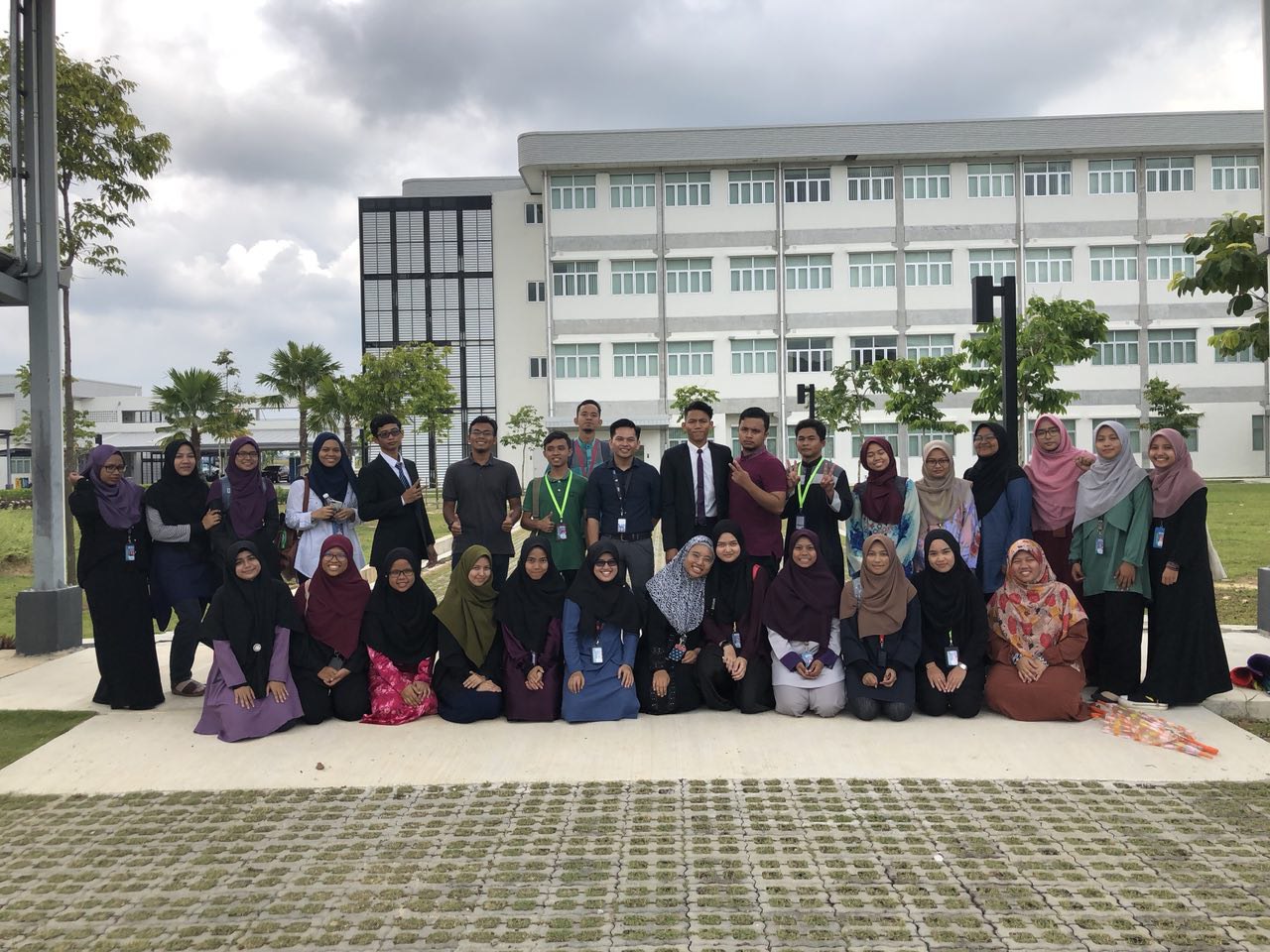 Rahsia Hati Huda: Maka berakhirlah tahun pertama di UIA Pagoh terchenta