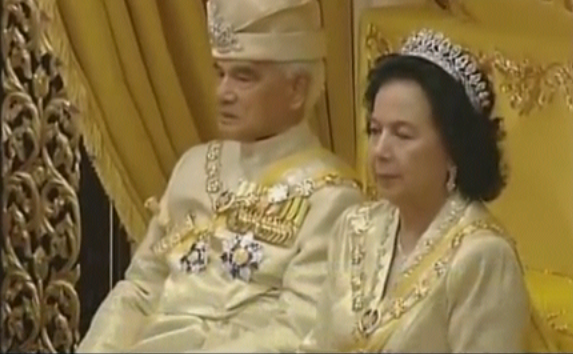 WARISAN RAJA & PERMAISURI MELAYU: Jubli Perak Pemerintahan Sultan Azlan ...