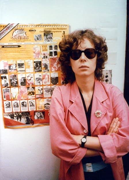 Ana Cristina Cesar - movimentos e fragmentos poéticos | Templo Cultural ...