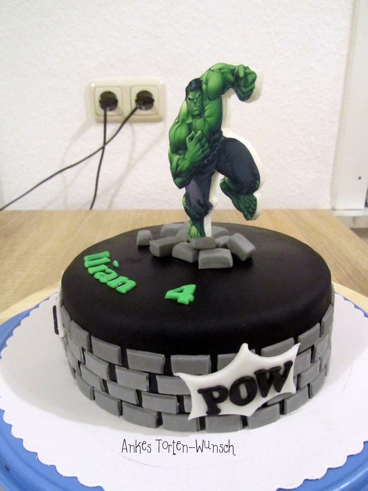 Hulk Torte zum Geburtstag Mavel