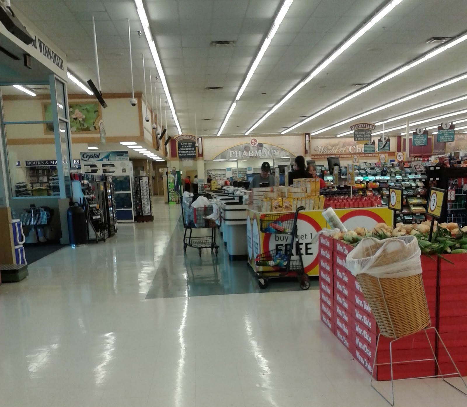 Albertsons Florida Blog: The Rarest Winn-Dixie Interior