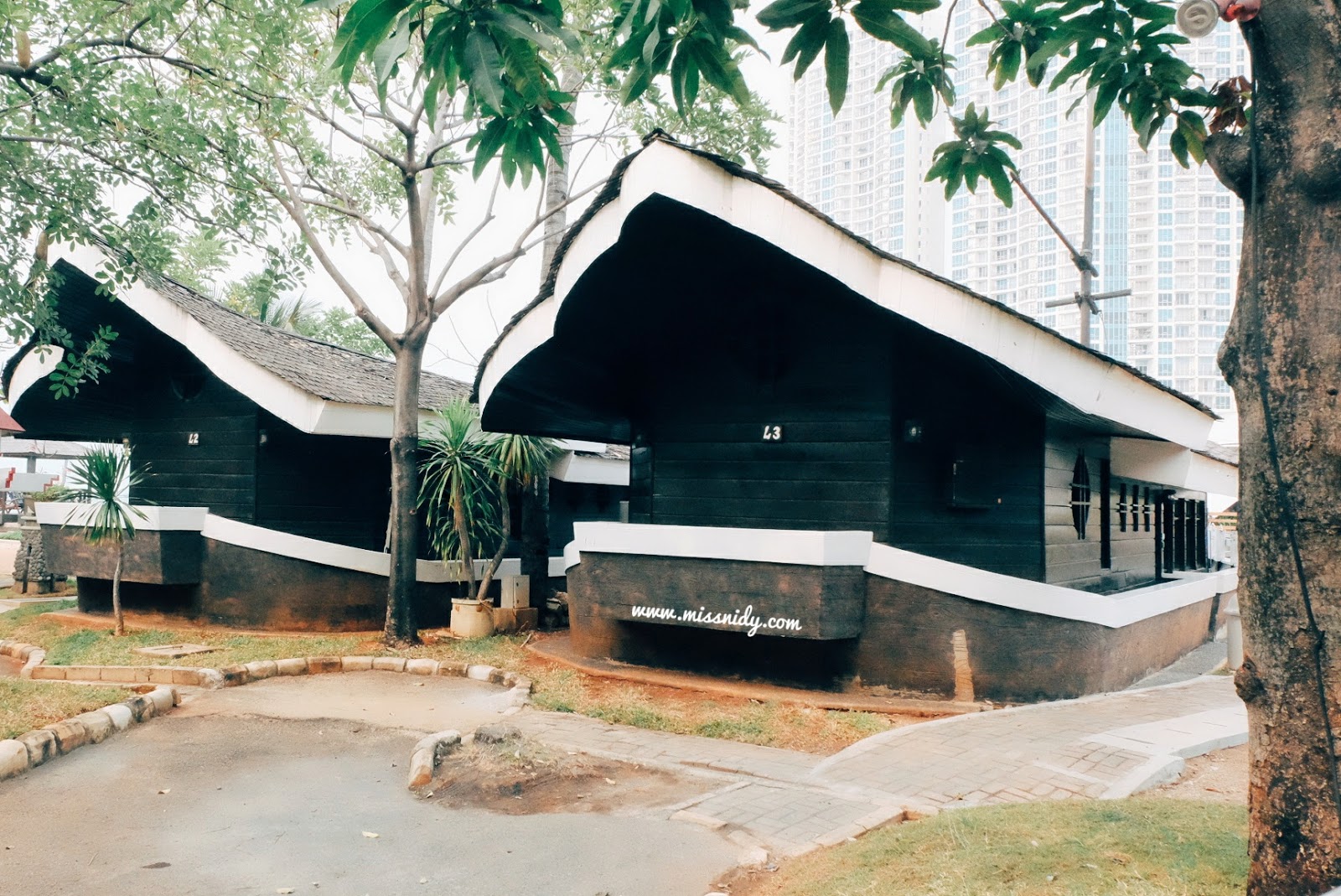 [Review] Putri Duyung Cottage - Exotic Resort di Tepi Pantai Jakarta