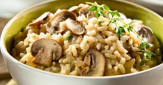 Reteta simpla Pilaf sarbesc cu orez picant preparat traditional