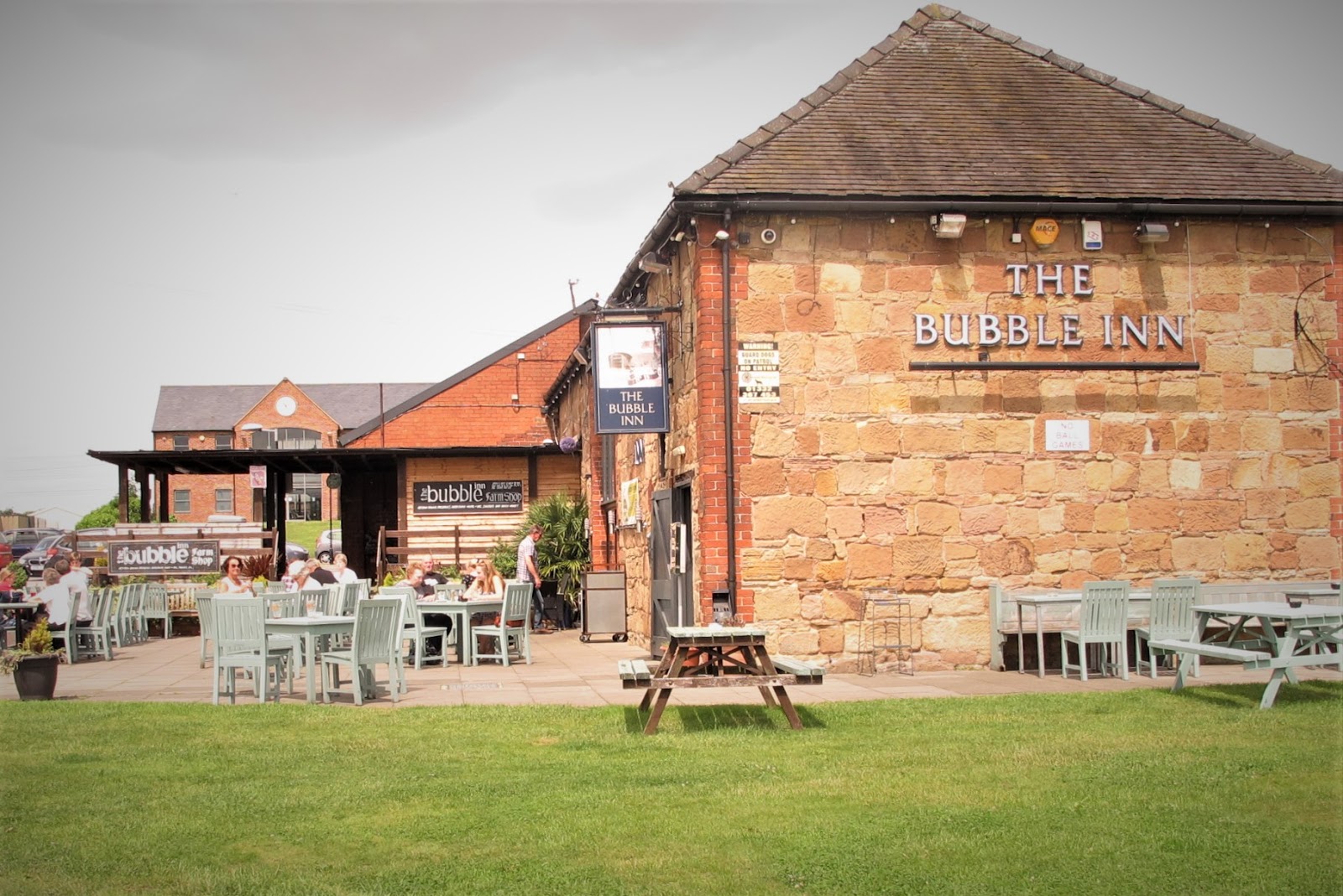 √ Stenson Bubble Marina