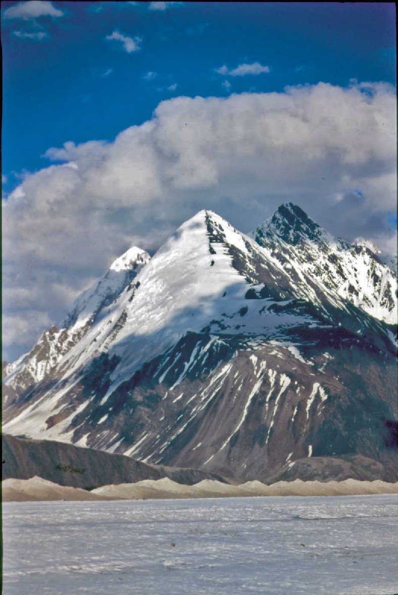 Kamet Tibetan border - first peak over 25,000 ft to be climbed ~ Great ...