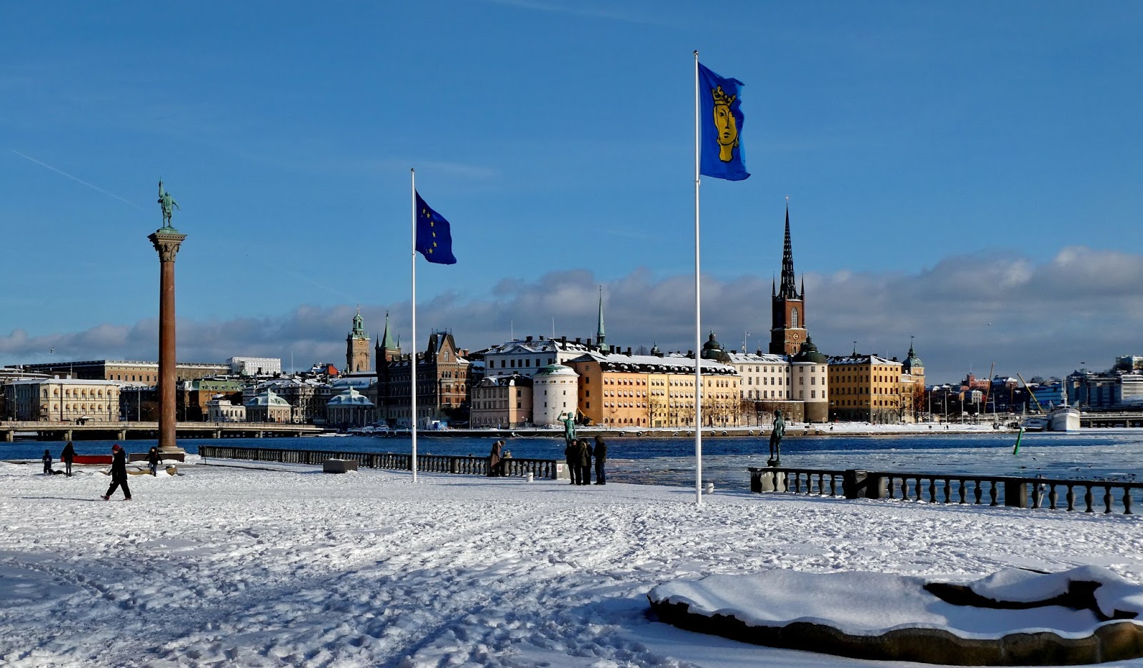 Björnidets blogg: 18 bilder från en vacker vinterdag i Stockholm