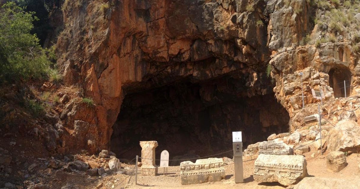 Ger V'Toshav A Stranger and Sojourner: Against the "Gates of Hell"