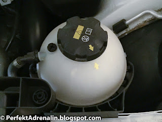 PerfektAdrenalin: BMW N20 & N26 Expansion Tank