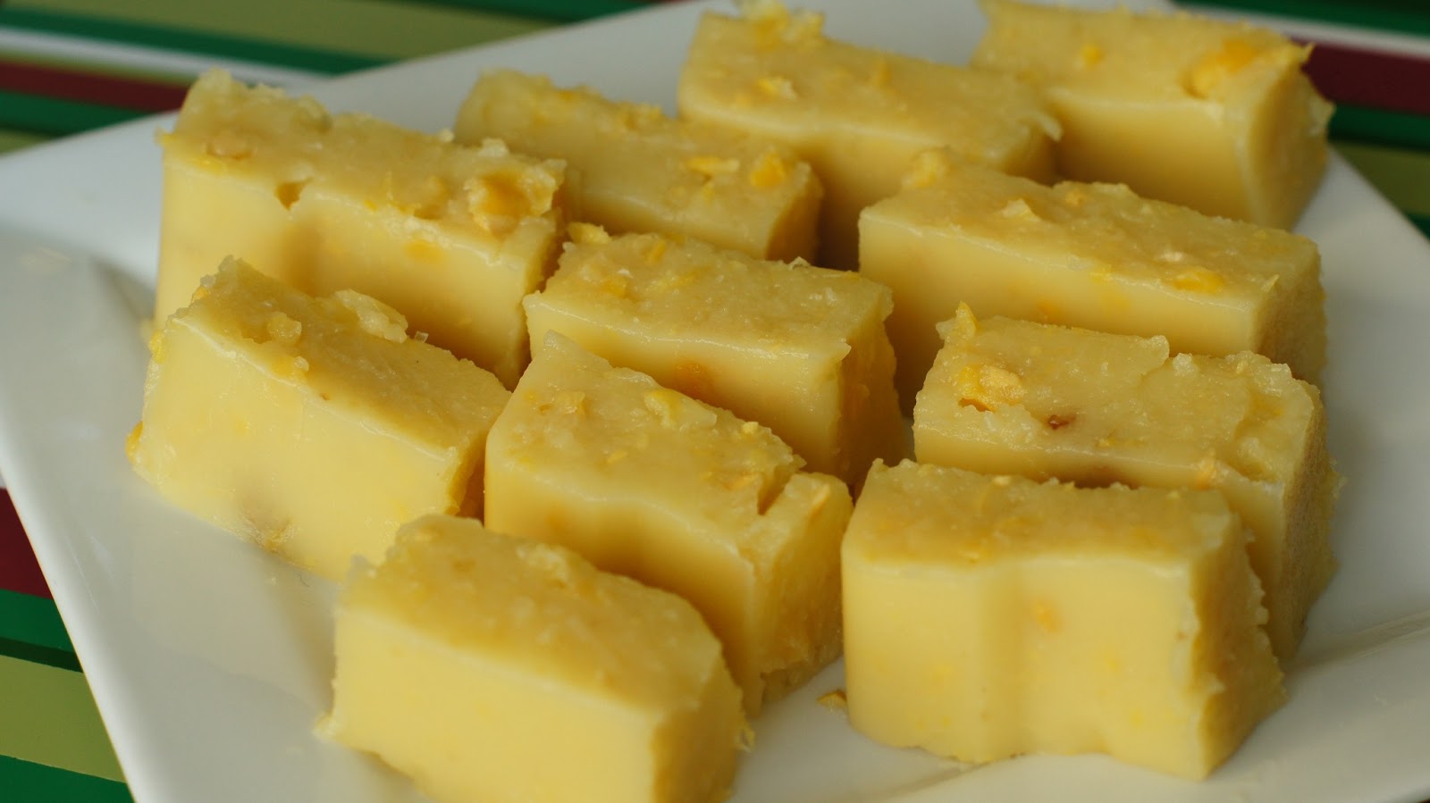 ஜ۩۞۩ஜ Vanessa の 温馨厨房 ஜ۩۞۩ஜ : Corn Kueh 粟米糕