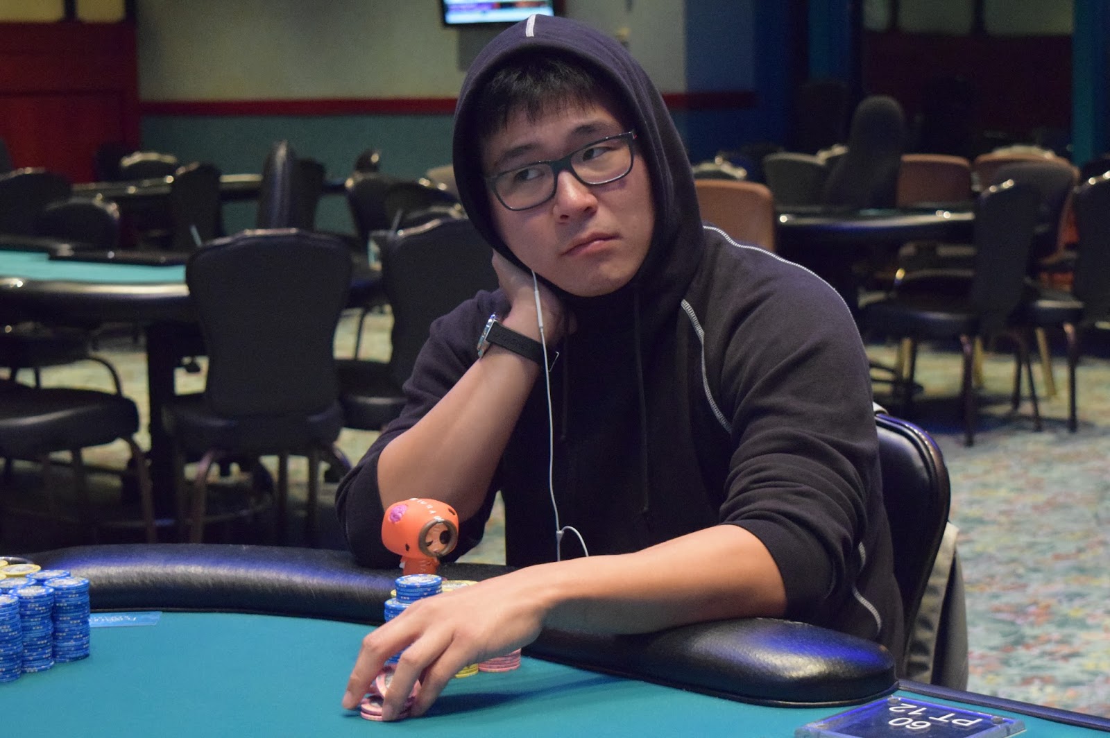 Foxwoods Poker: Event #15 ($300 NLH Big Stack) - Kenny Han Sends Two Home