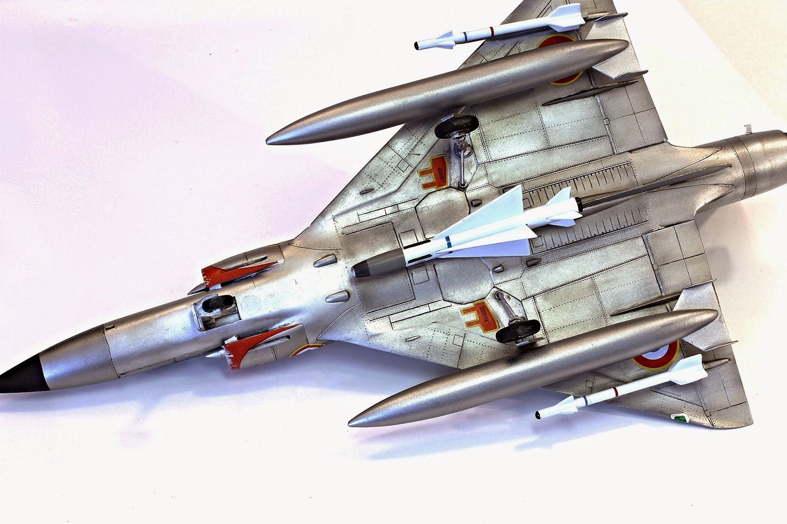 Istvan Michalko's scale models: Dassault Mirage III C - Academy ( ex ...