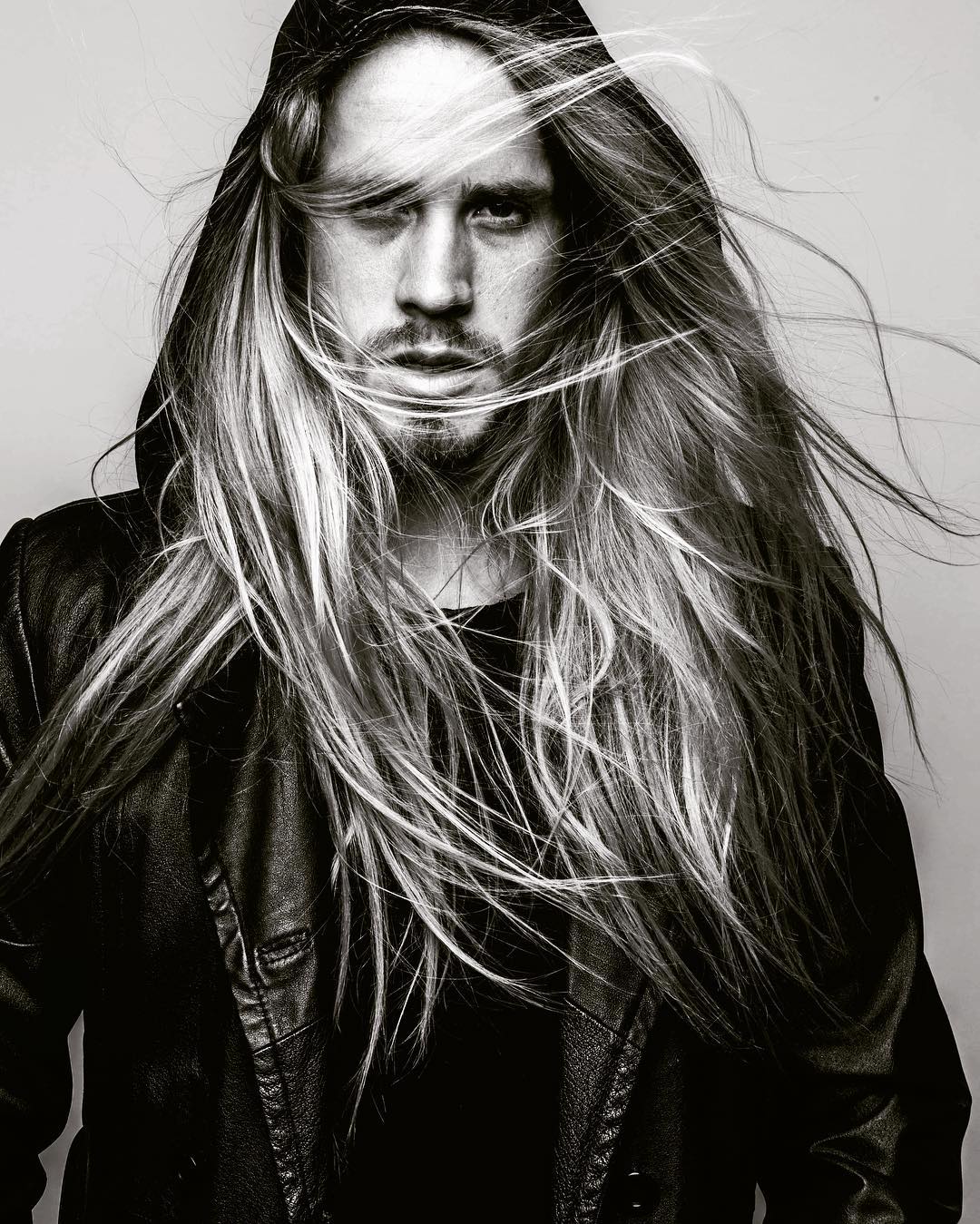 MICHAEL HEVERLY: 20 IMÁGENES MÁS ARDIENTES TRAS SU PASO POR ANTM