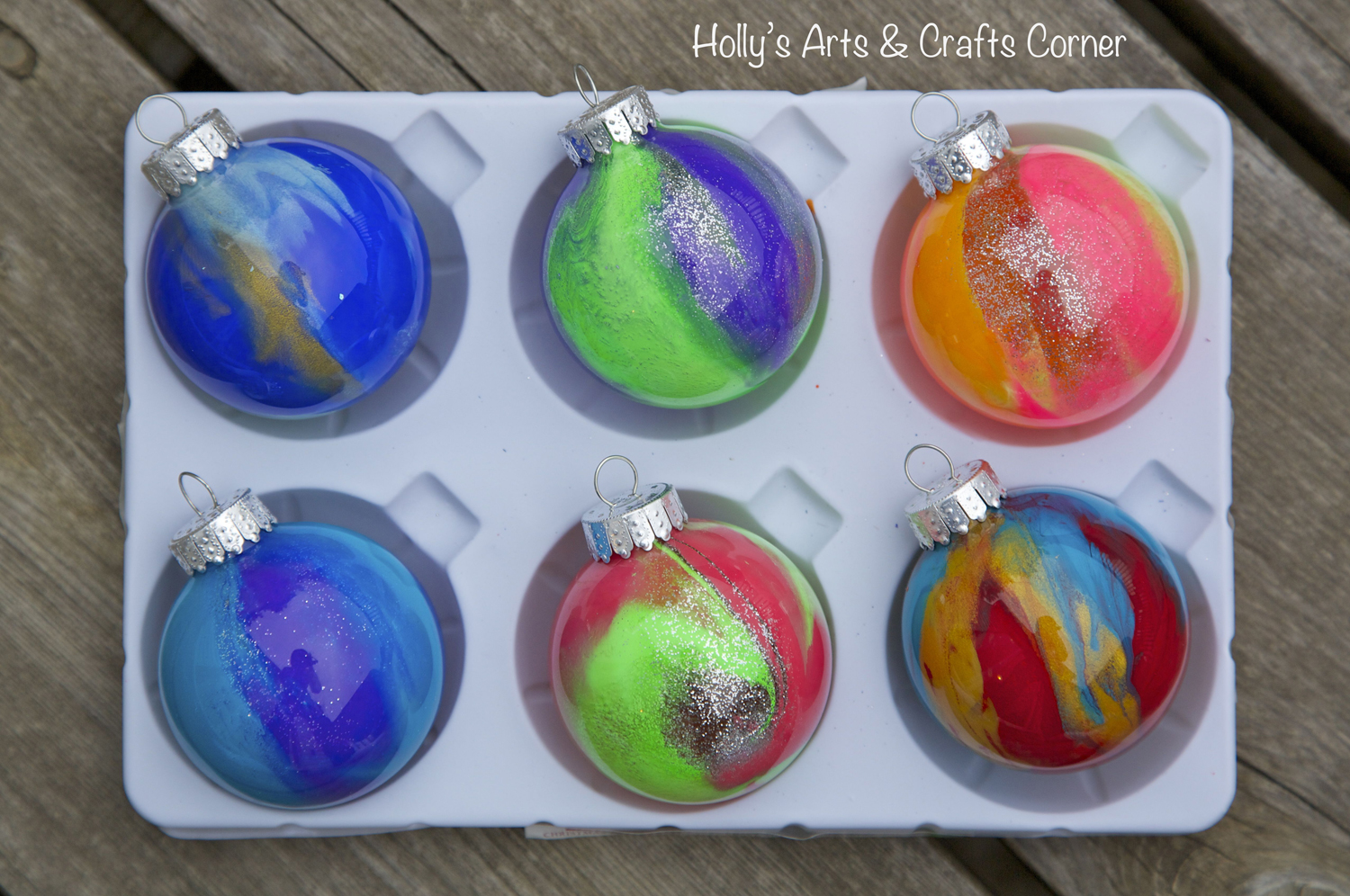 Holly's Arts and Crafts Corner: The Best of Pour Paint