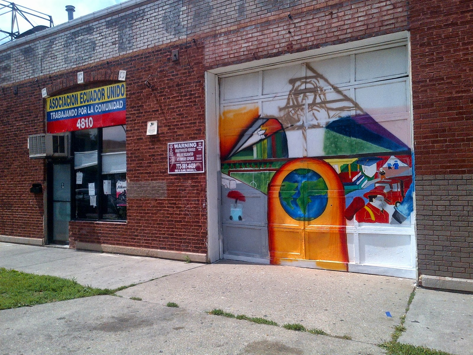 The Albany Park Post: The story behind the Ecuadorian Association's mural