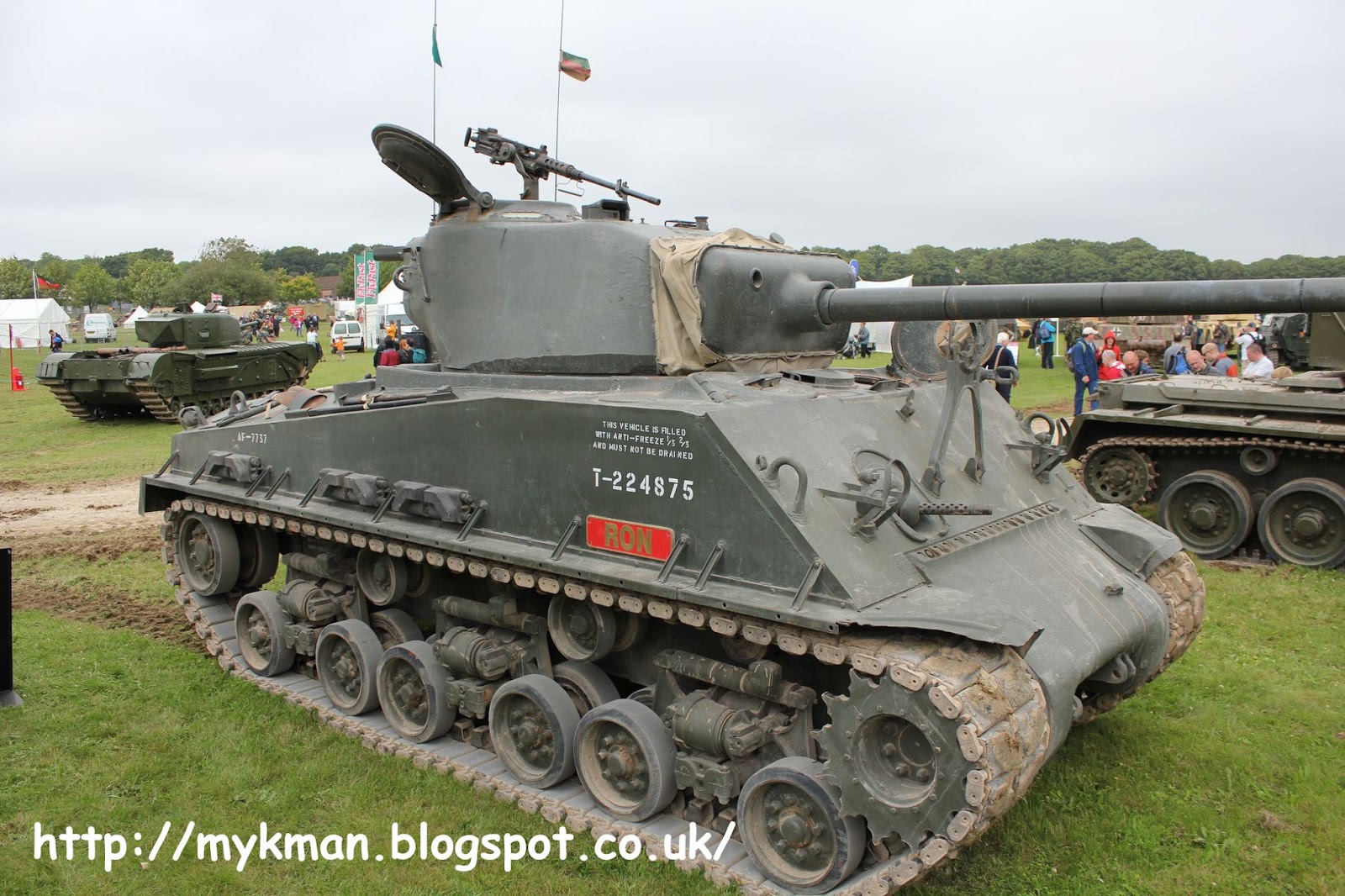 Mykman Blog: FURY - m4a3e8 Bovington Walkaround